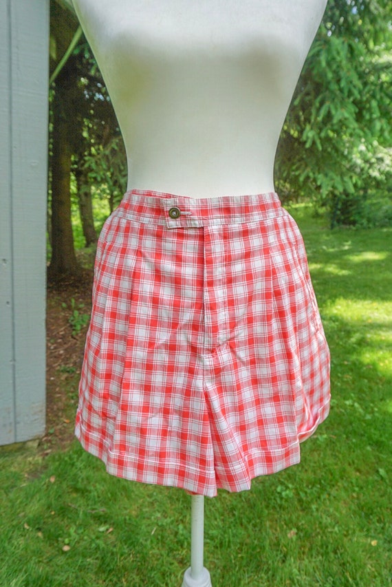 1990s Liz Sport Red Checkered Shorts - Gem