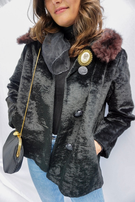 1950’s/1960’s Vintage Soft crushed velvet Jacket with… - Gem