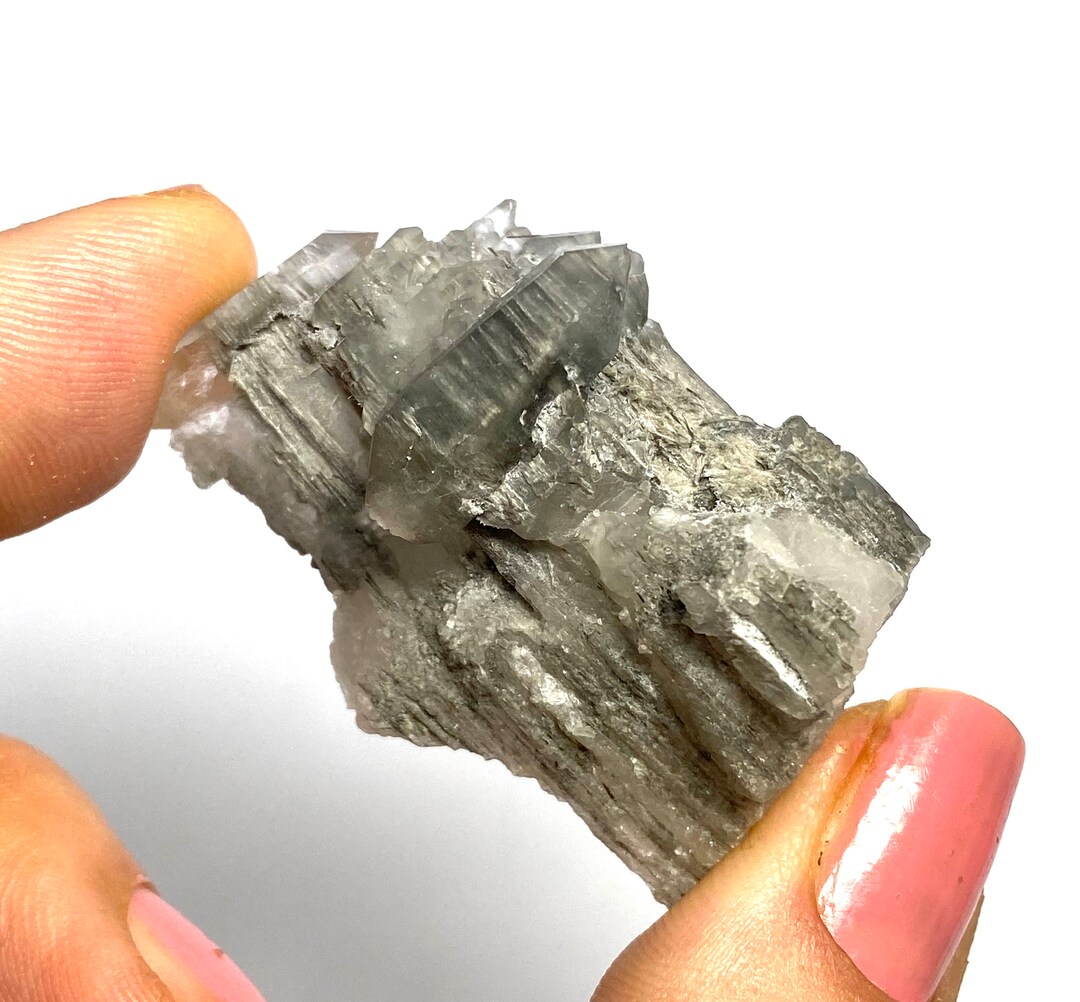 Rare Blue Black Tara Amphibole Riebeckite Tourmaline Faden - Etsy