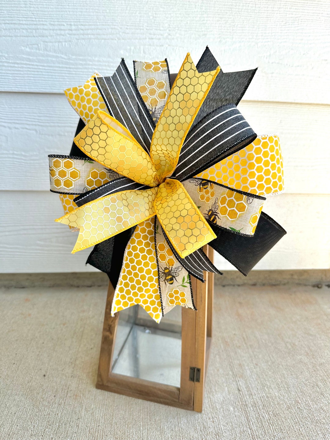 Bumblebee Wreath Bow, Summer Wreath Bow, Bee Lantern Bow, Honeycomb Bee ...