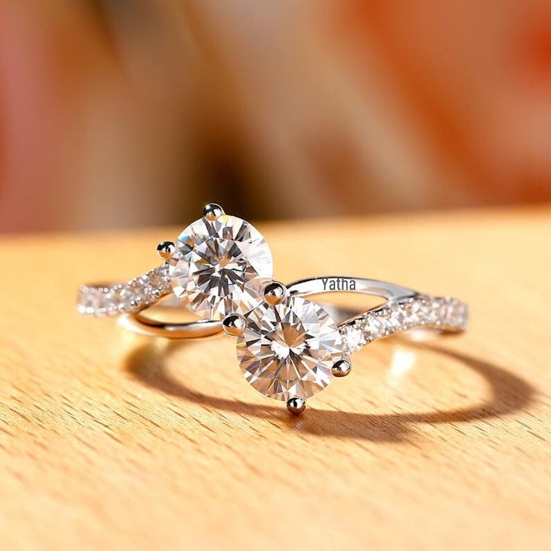 Classic Fency Ring With Round Cut Moissanite Stone and 925 - Etsy