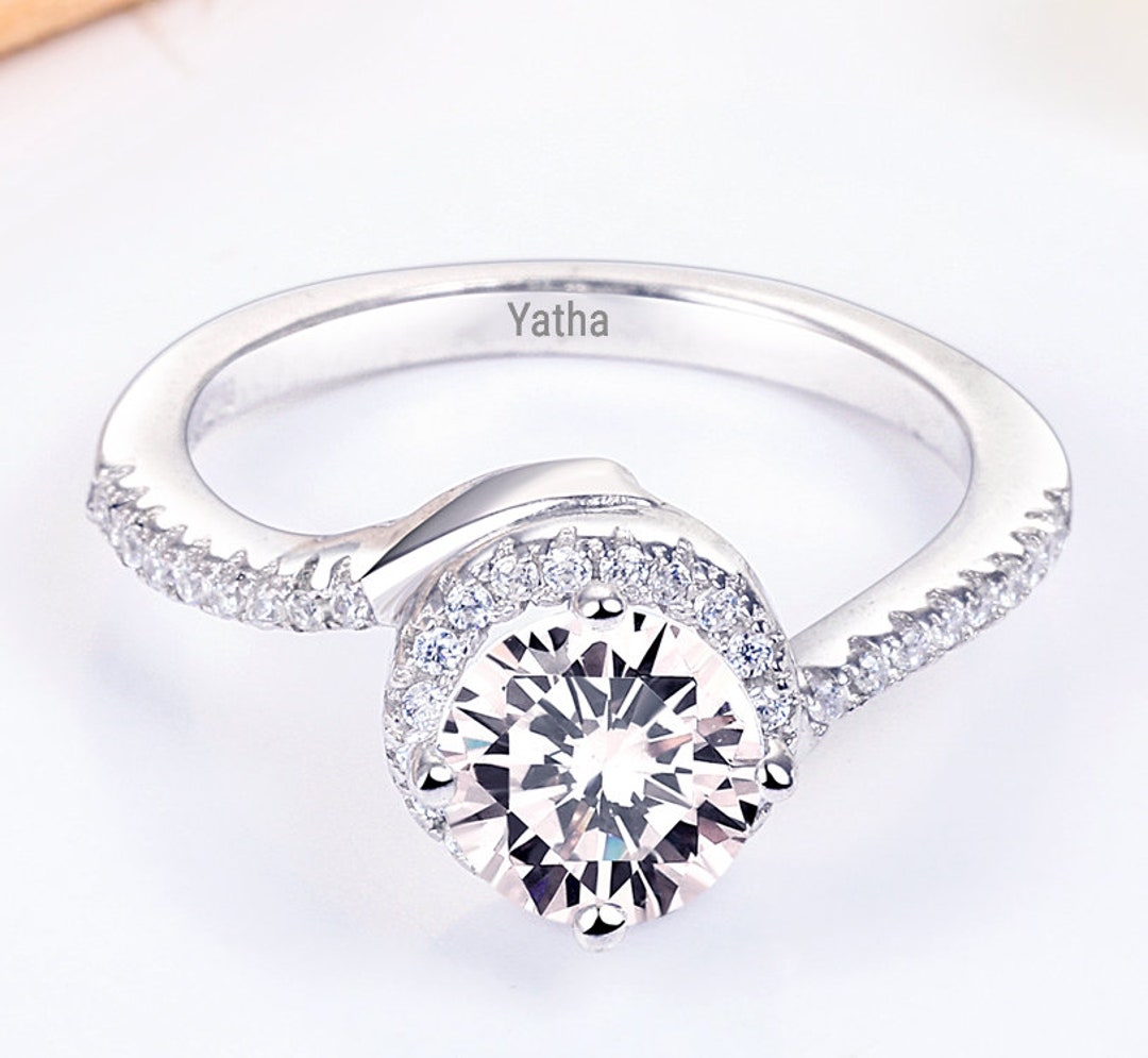 Fency Ring mit Runde geschnitten Moissanite Stein und - Etsy.de