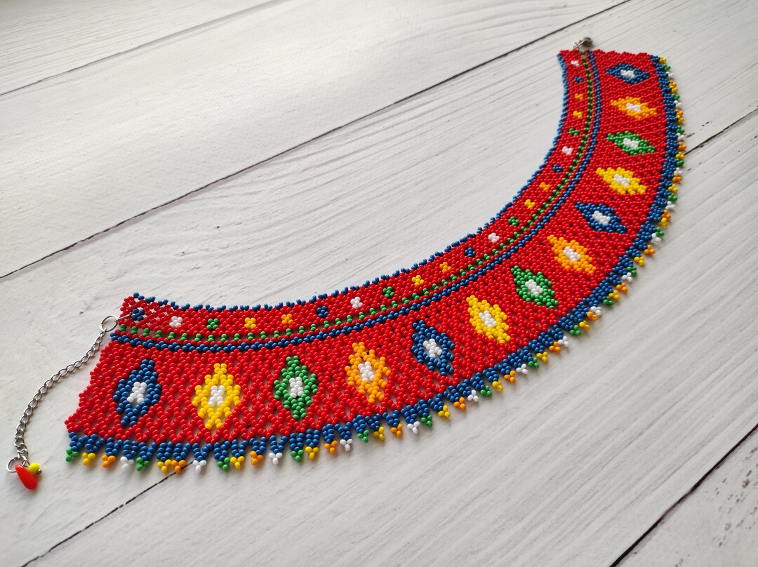 Traditional Ukrainian Bead Necklace. National Necklace of Ukraine. Folk ...