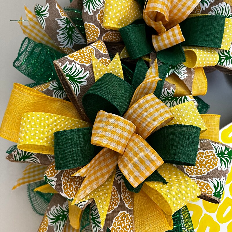 Pineapple Mesh Wreath - Etsy