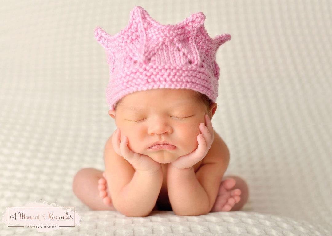 CUSTOM COLOR Knit Baby Crown/crown for Baby Announcement/king and ...