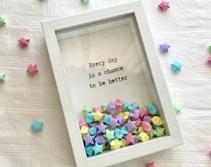 Pastel Motivational Quote Box Frame With Origami Stars, Japanese Lucky ...