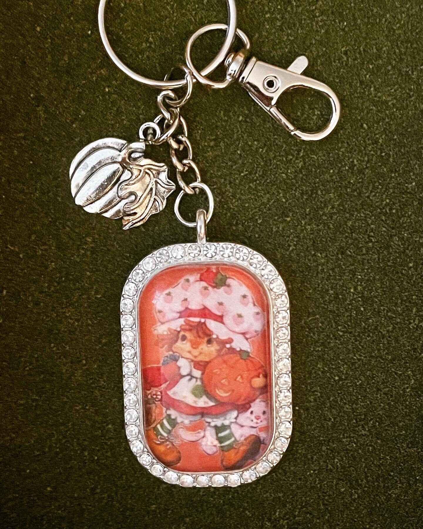 Retro Strawberry Shortcake Keychain - Etsy