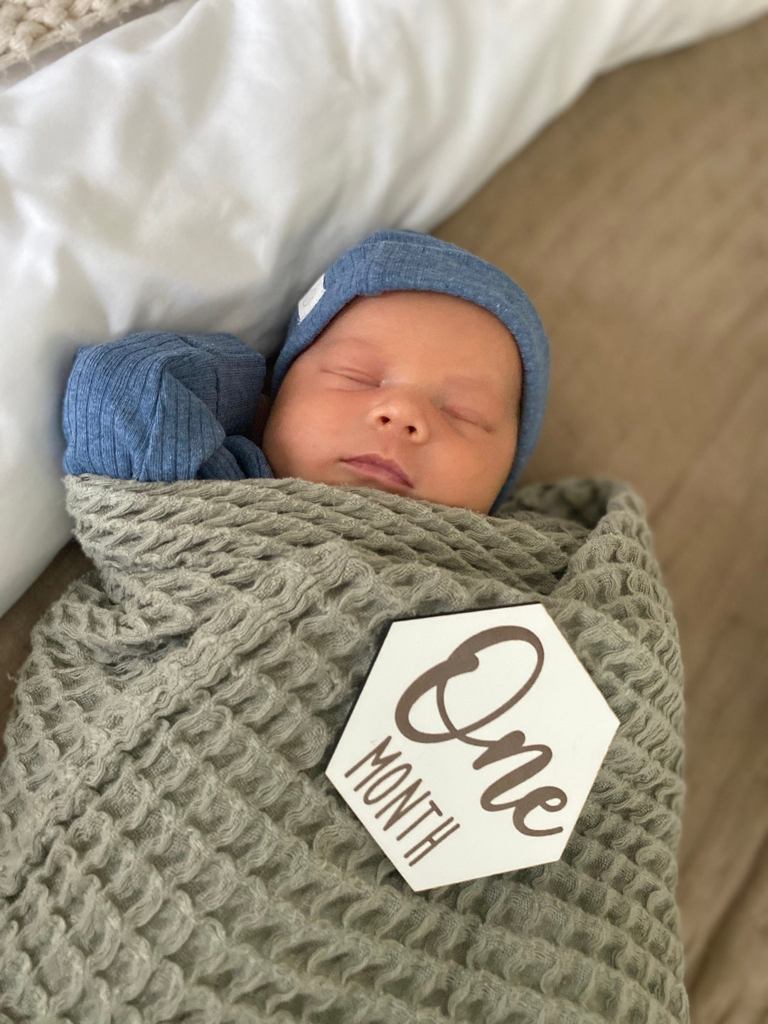 Octagon Baby Month Milestone Markers Script - Etsy