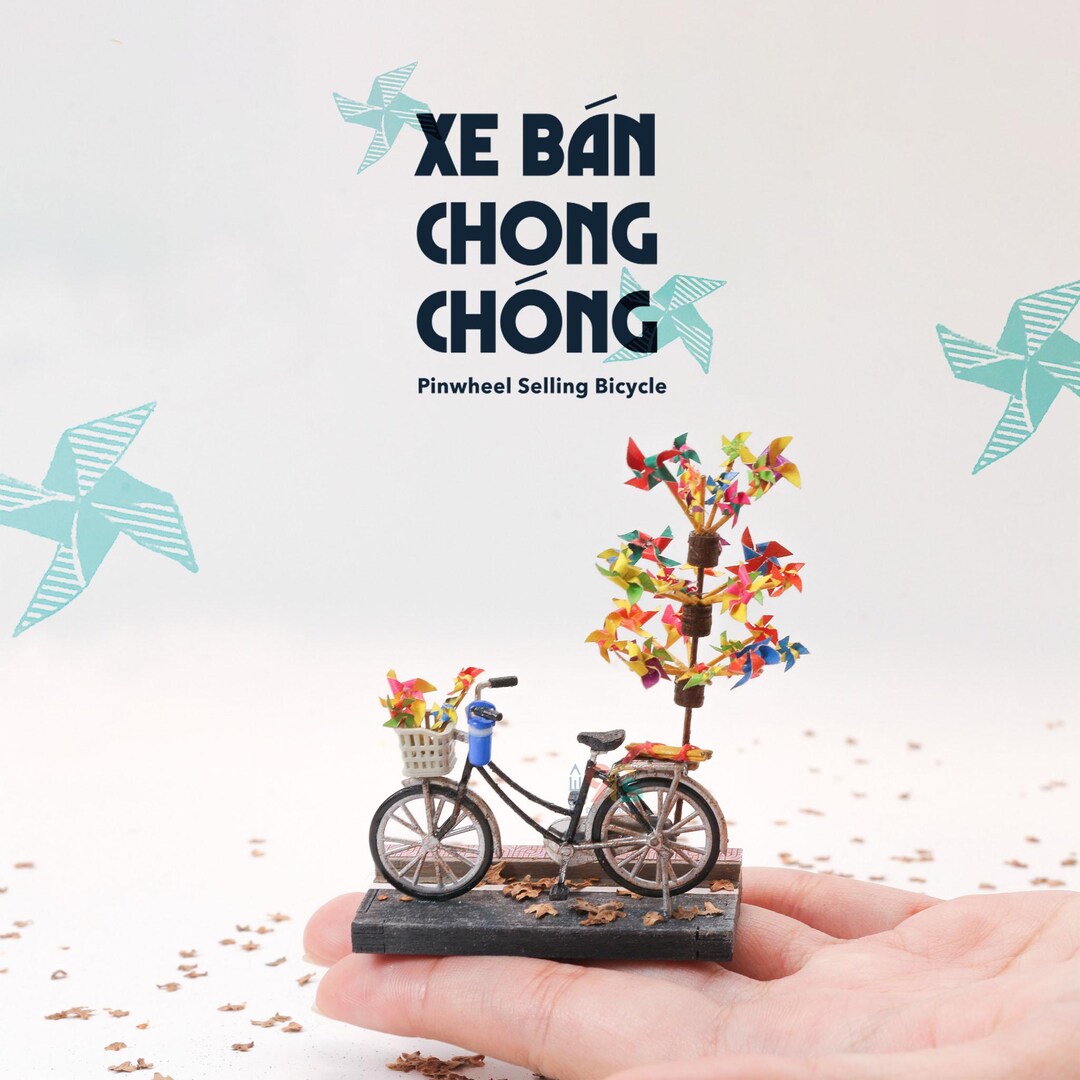 Vietnamese Fairy Floss Selling Moped, Rice Paper Salad Ganh, Pinwheel ...