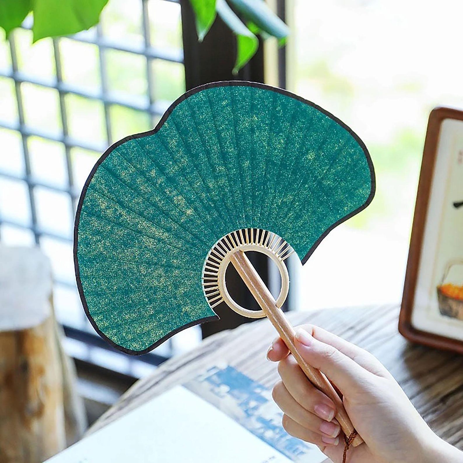 Traditional Paper Fan, Hand Fan for Wedding, Colorful Paper Fan, Ao Dai ...