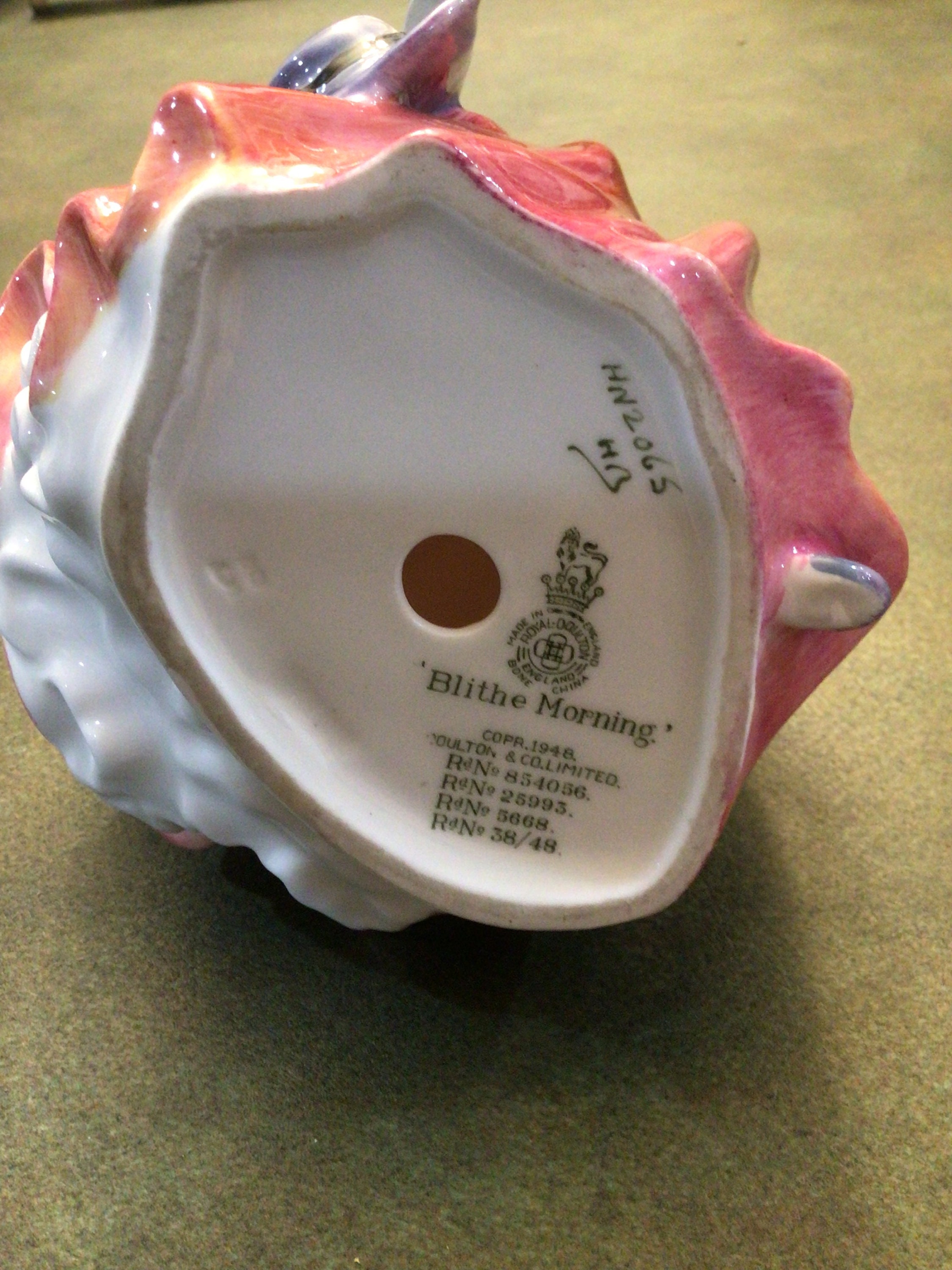 Vintage Royal Doulton Figurine “blithe Morning” HN2065 - Etsy