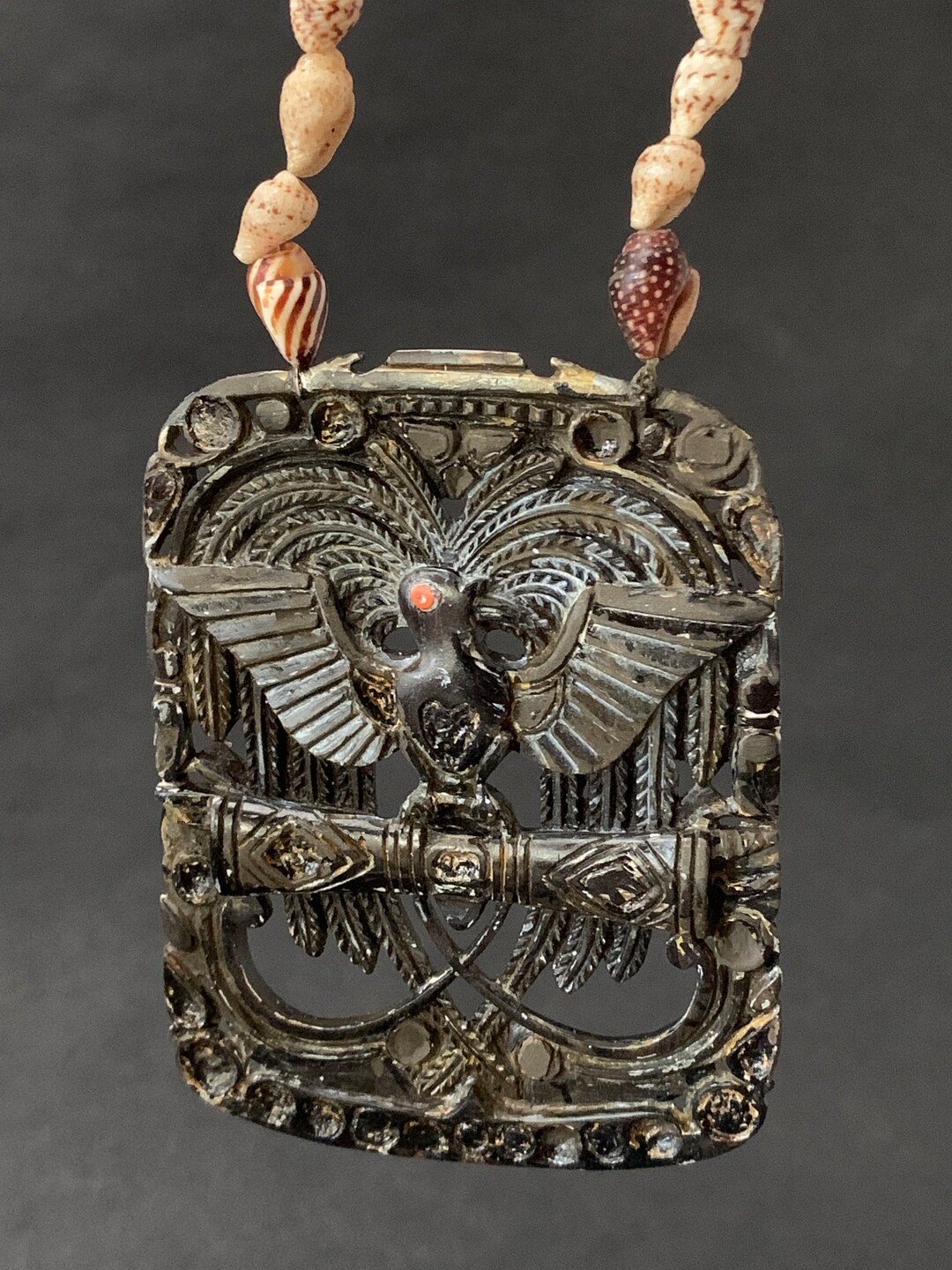 Unique Necklace With Quetzal Pendant and String of Shells - Etsy Israel