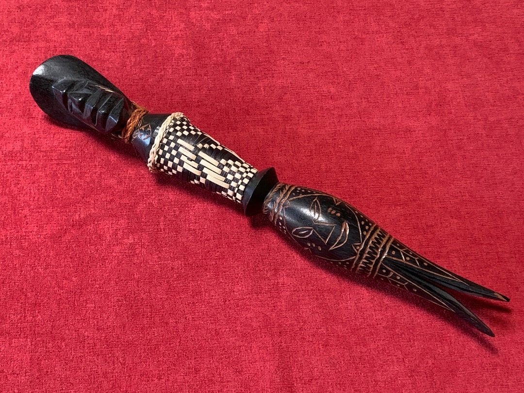 Hand Carved Cannibal/ Flesh Fork Ai Cula Ni Bokola From Fiji 42cm Long ...