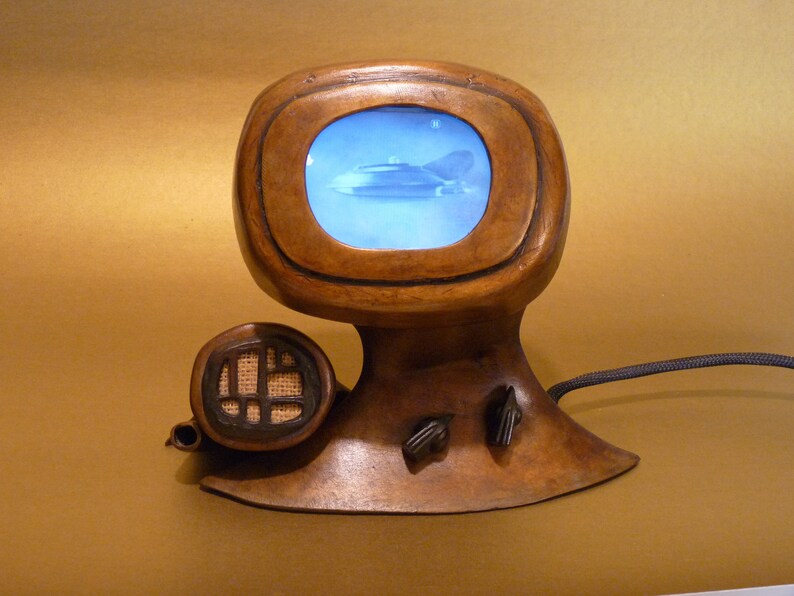 Bronze TV #2 - Etsy