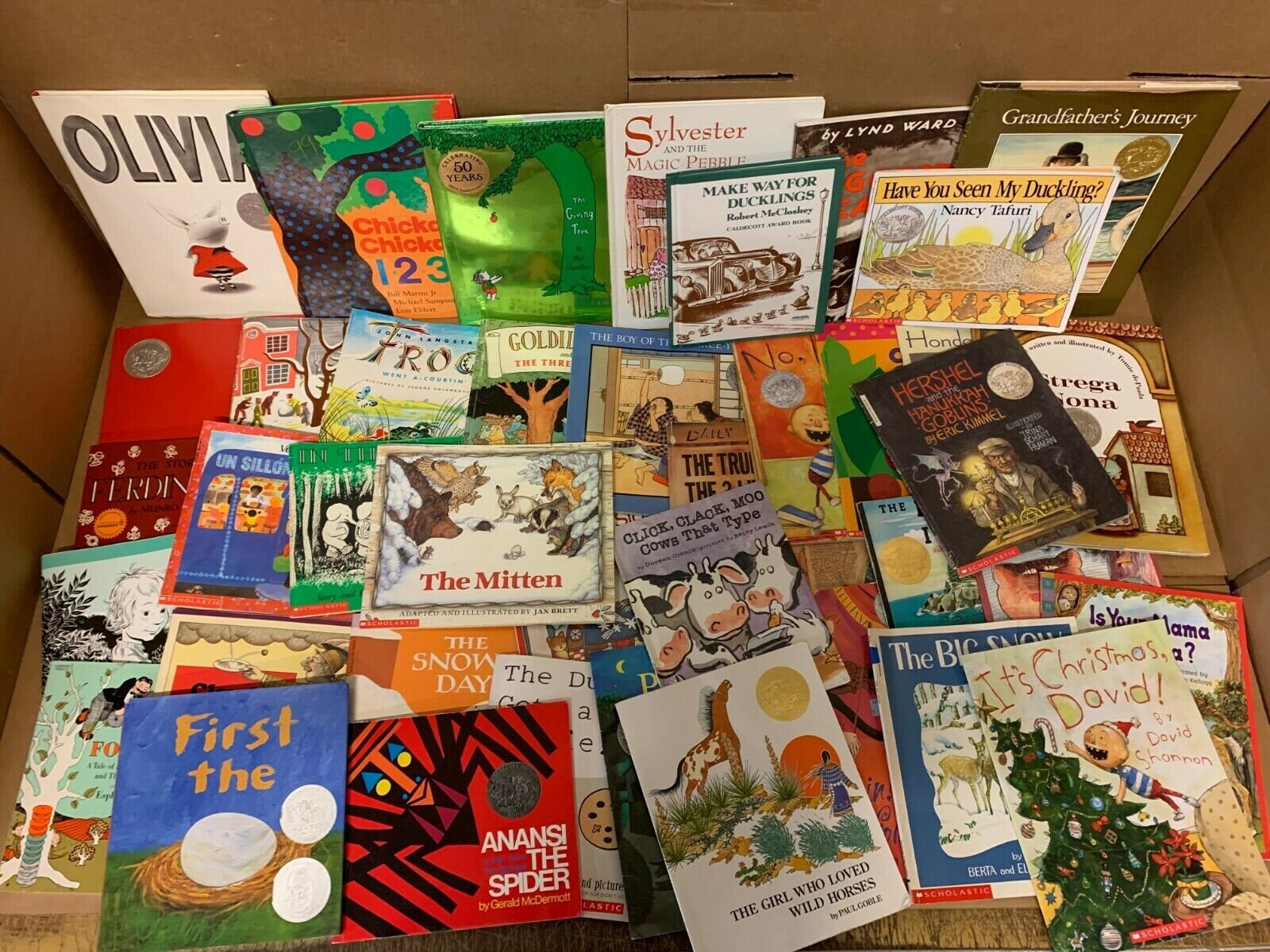 Lot of 15 Caldecott Honor Award Winning Chapter Children Kid - Etsy