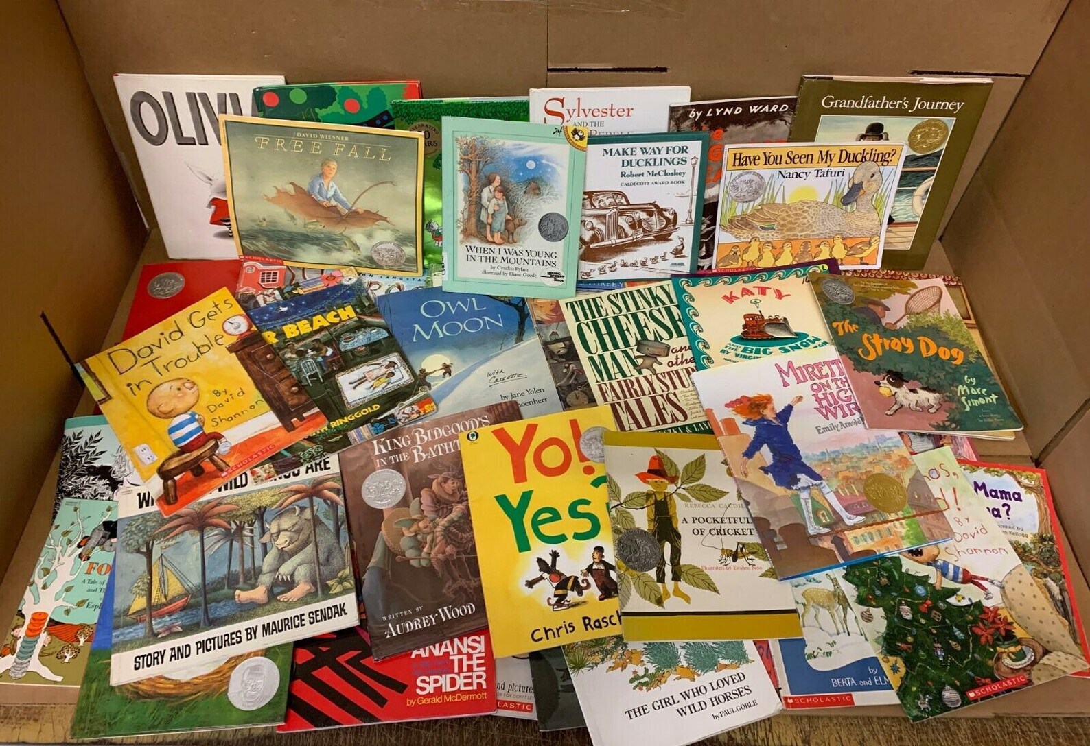 Lot of 15 Caldecott Honor Award Winning Chapter Children Kid - Etsy