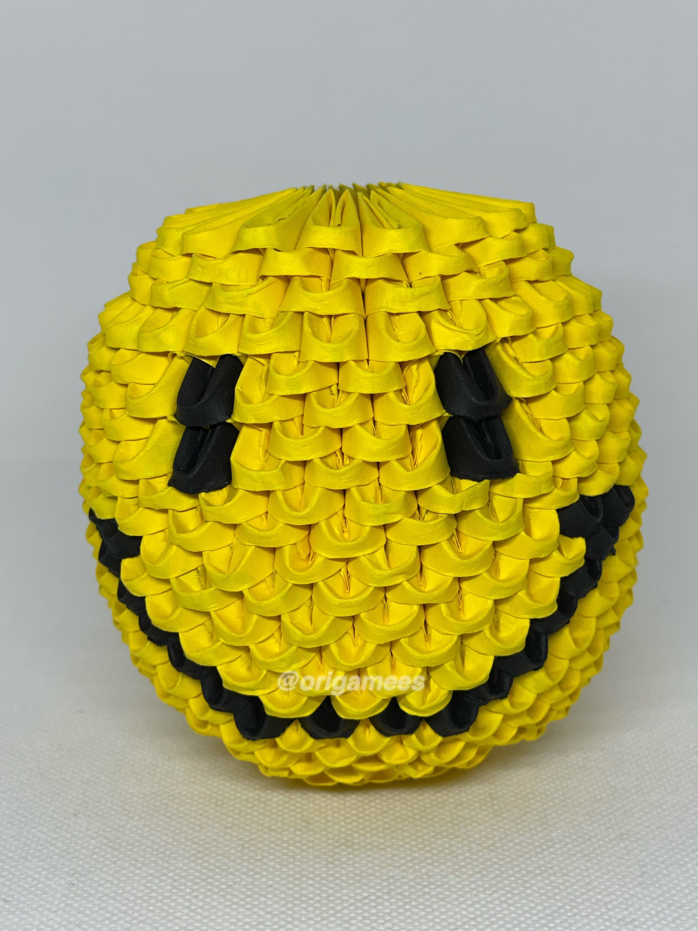 3D Origami Yellow Smiley Face - Etsy UK