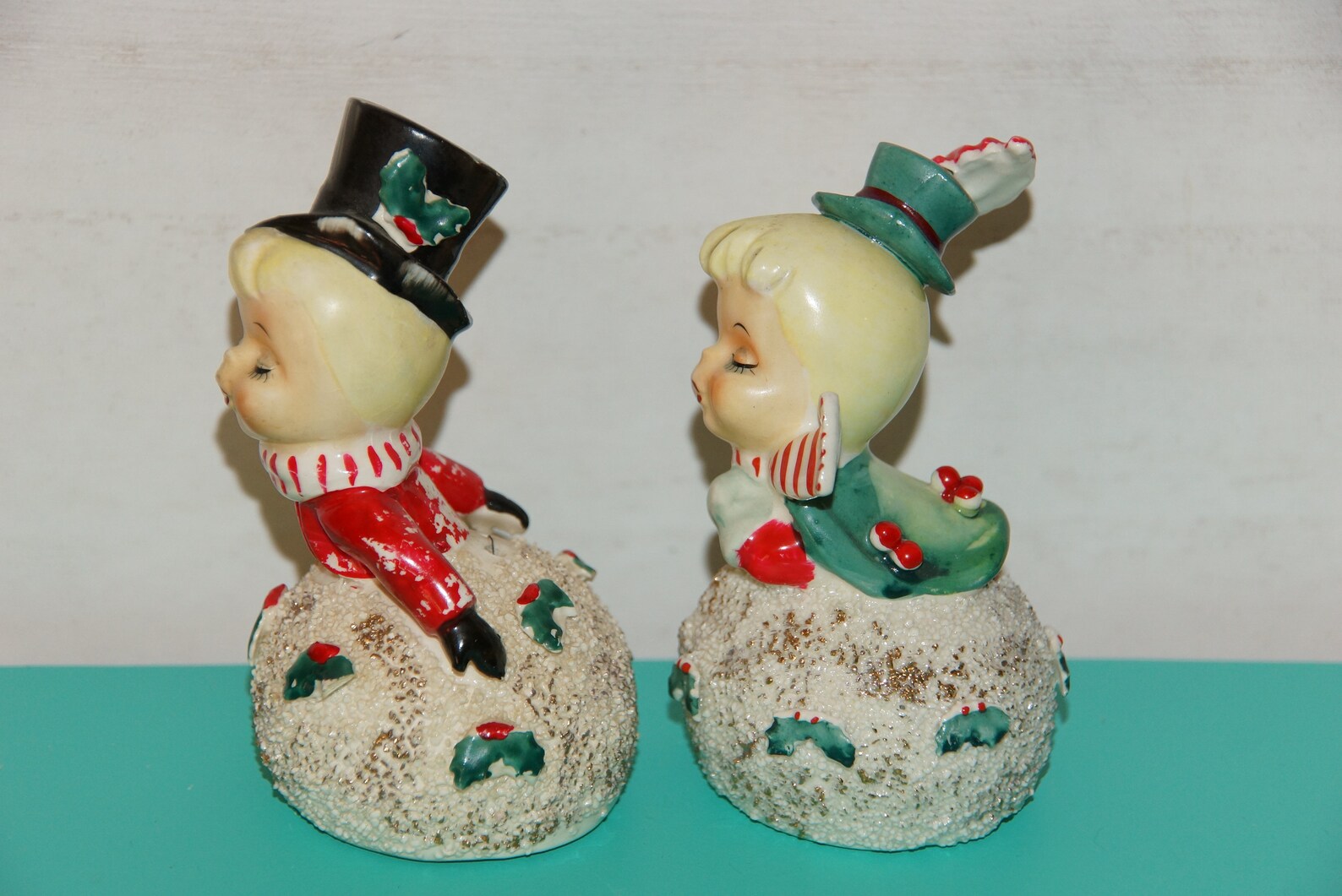 Lefton Kissing Snow Boy and Snow Girl Bells - Etsy