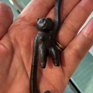 Vintage Cast Iron Monkey Hook Figurine. Collectible Home Decor. Animal ...