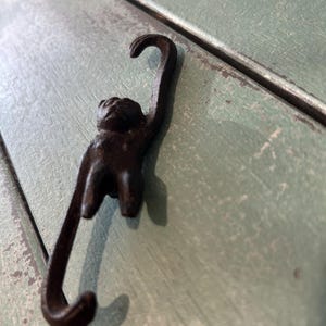 Vintage Cast Iron Monkey Hook Figurine. Collectible Home Decor. Animal ...