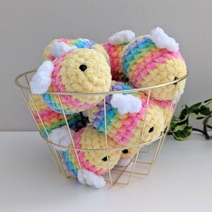 Rainbow Bee Crochet Pattern PDF | Instructions ONLY Make Your Own ...