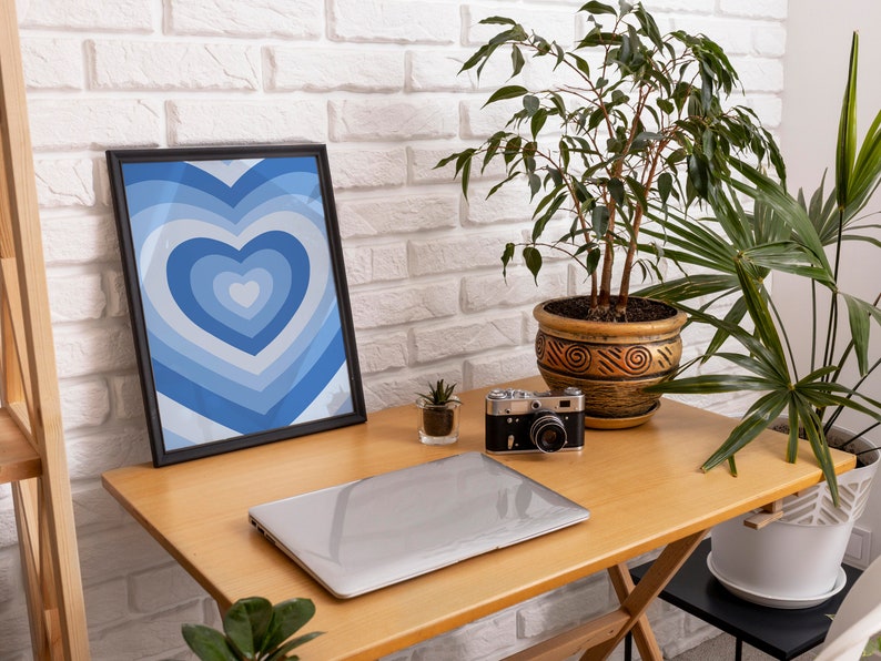 Blue Retro Heart Print, Psychedelic Heart Wall Art, Trendy 60s 70s Wall ...
