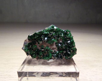 Uvarovite Ring | Etsy