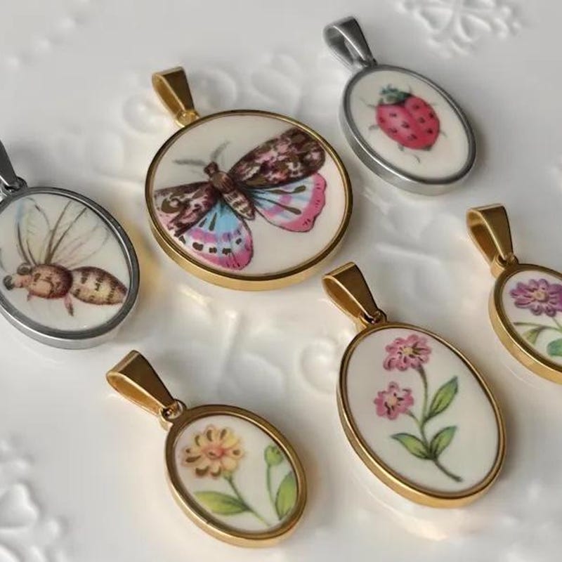 Butterfly China Necklace - Etsy