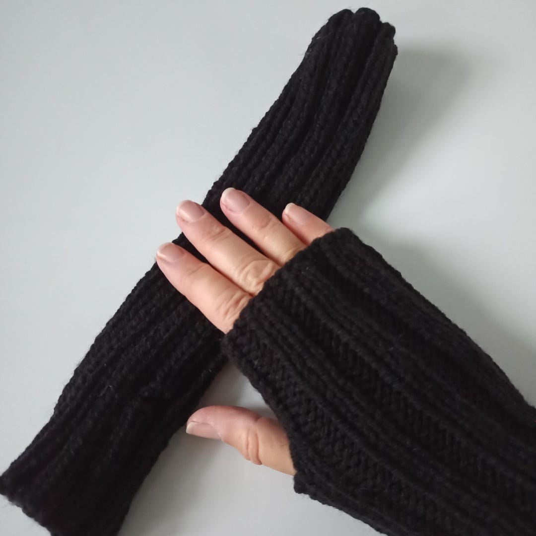 Pulswärmer TIEFSCHWARZ! Stulpen Pulswärmer Handstulpen Wolle Handwärmer ...
