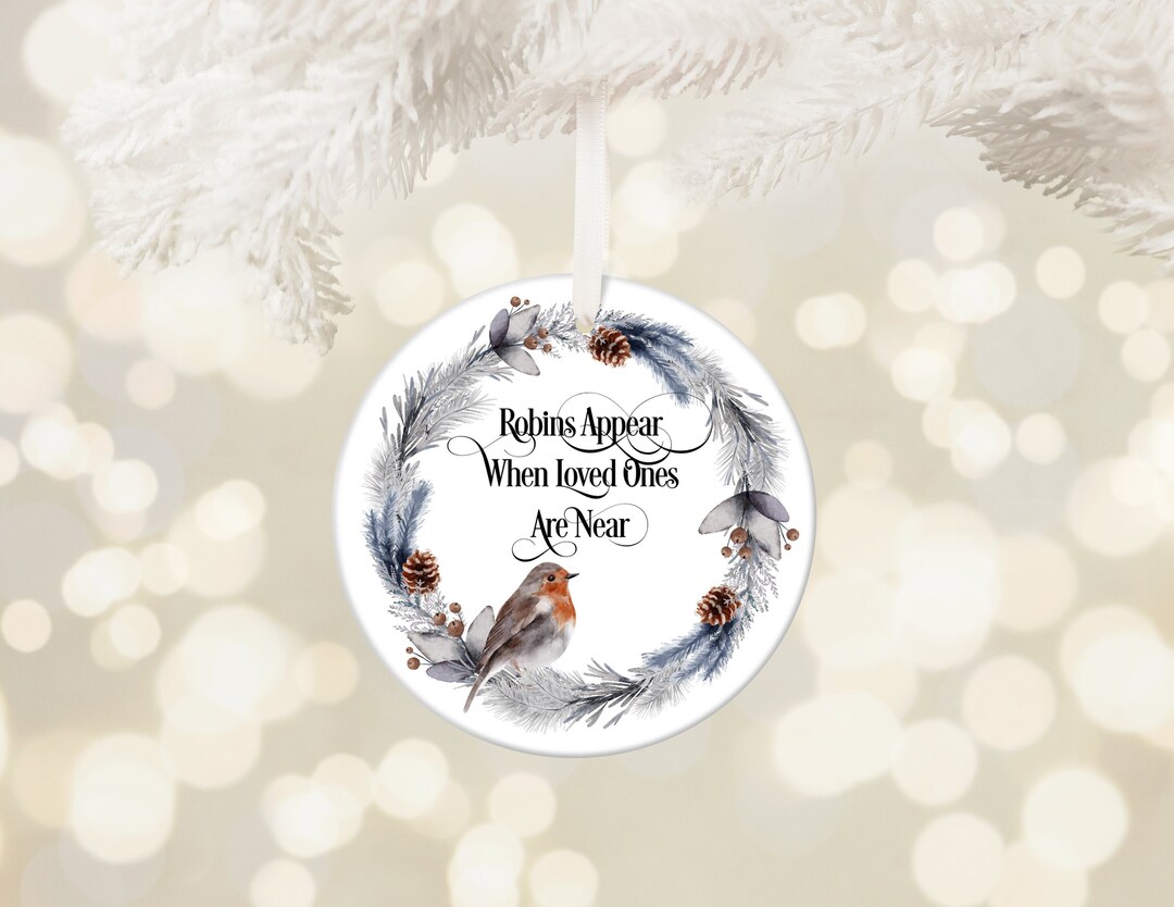 Robin Ceramic Memory Bauble - A Heartfelt Christmas Tree Decoration in ...