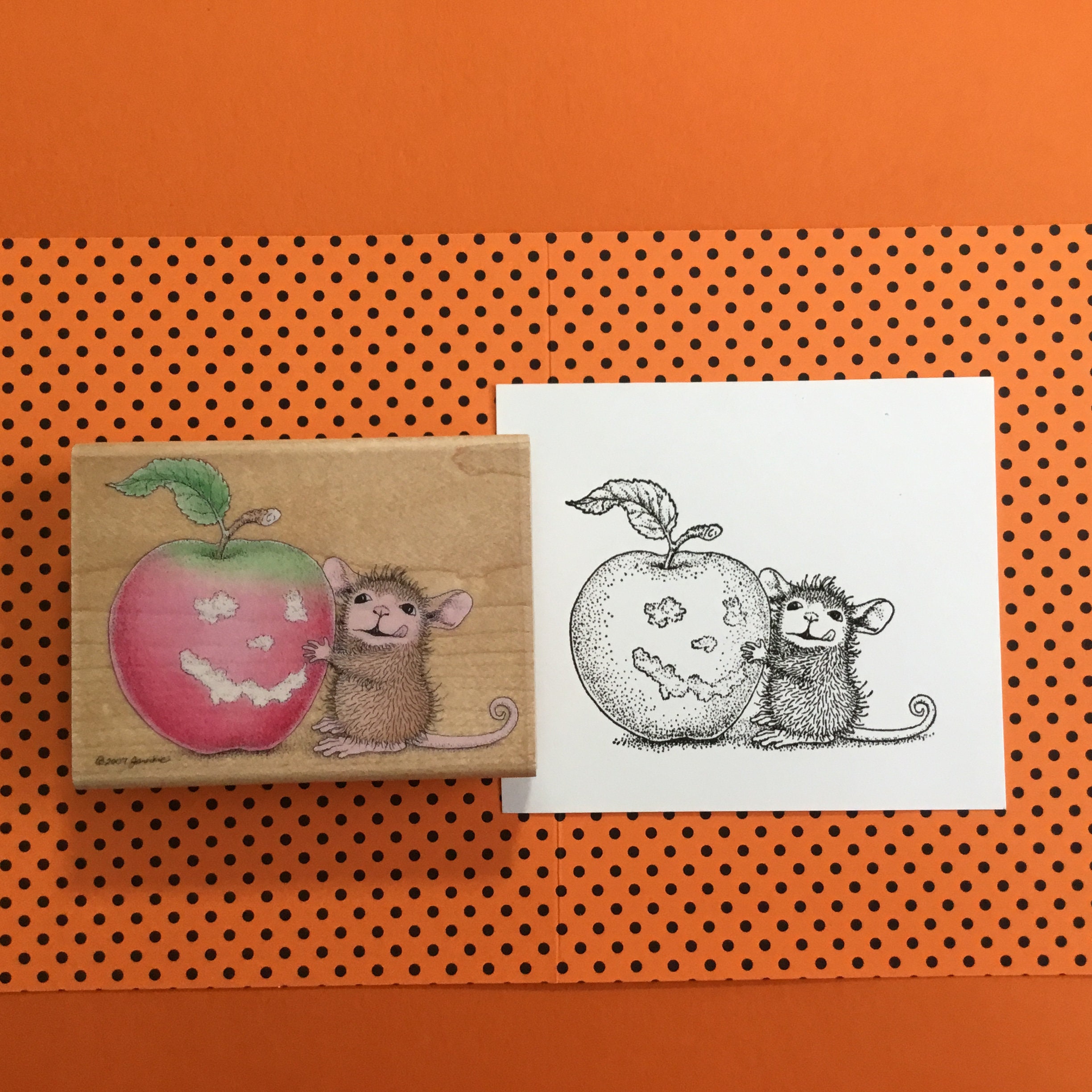 HOUSE MOUSE HALLOWEEN Rubber Stamp "apple Delight". Stampabilities ...