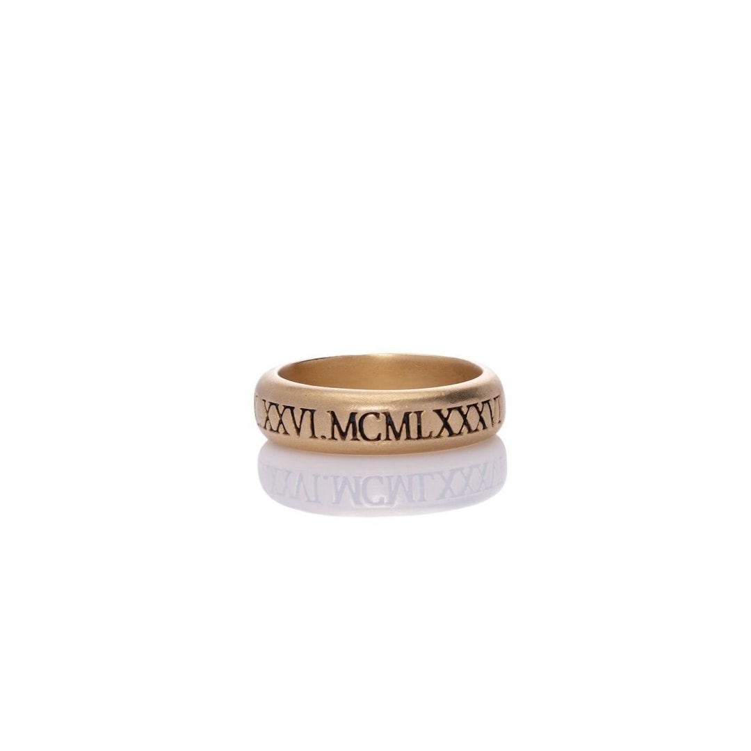 14K or 18K Gold Roman Numeral Ring - Etsy