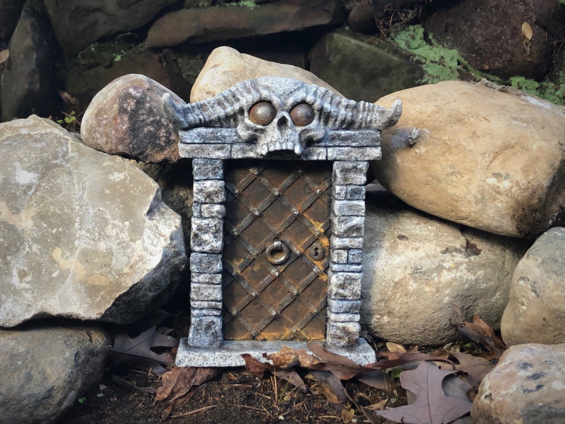 Scary Fairy Door / Goblin Door / Monster Door / Skull Door / - Etsy