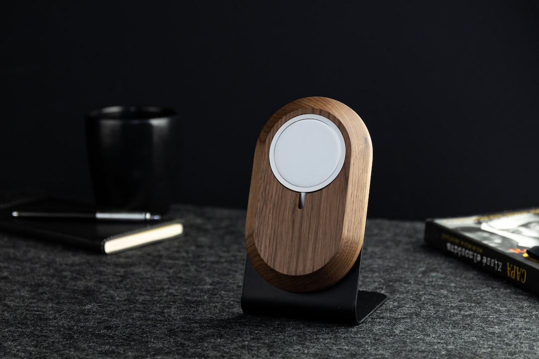 Hardwood Magsafe Charging Stand: Solid Walnut or Oak iPhone Dock - Etsy