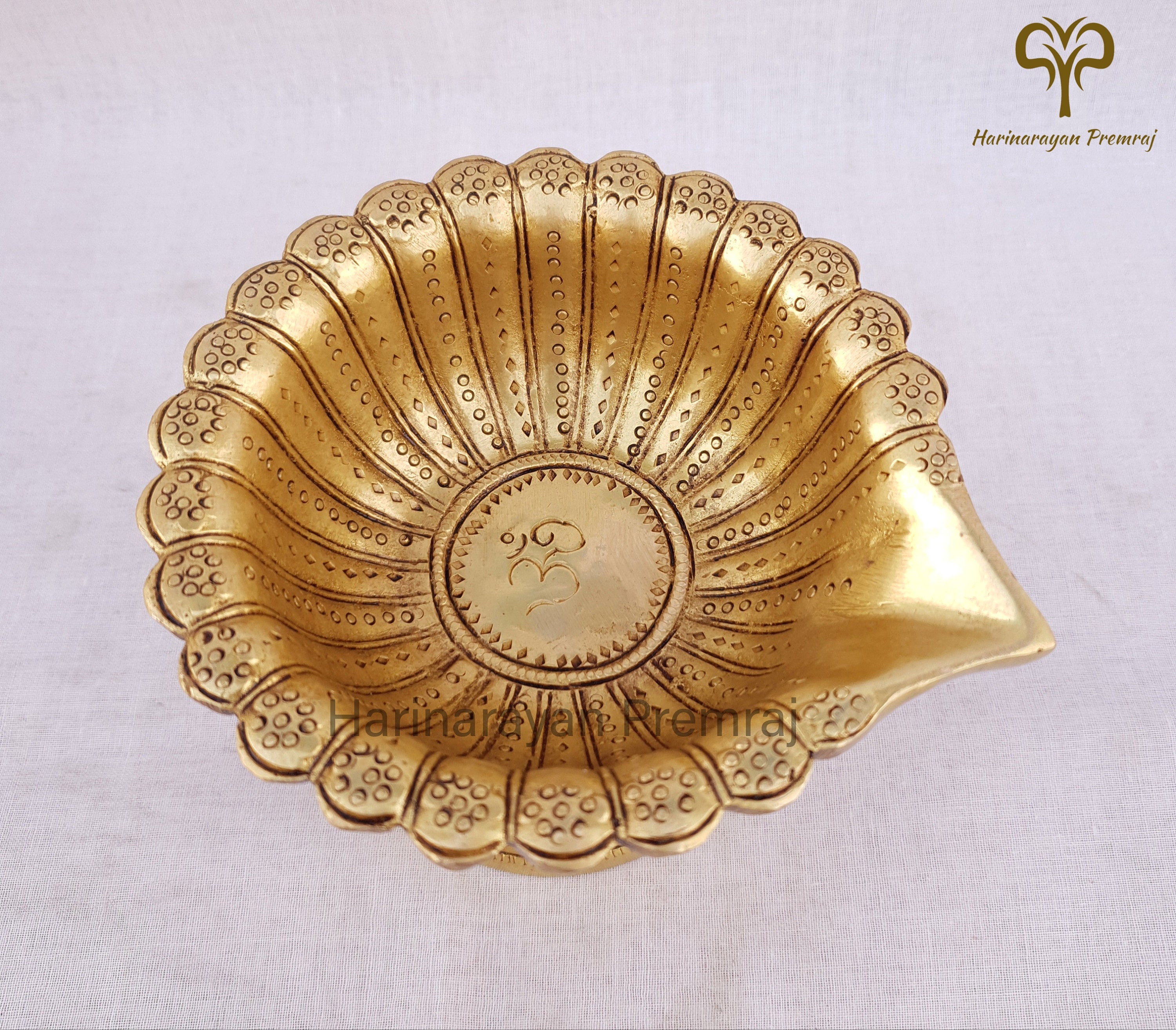 Brass Diya for Puja Temple Decoration, 13CM, Large Diya Stand Oil Lamp ...