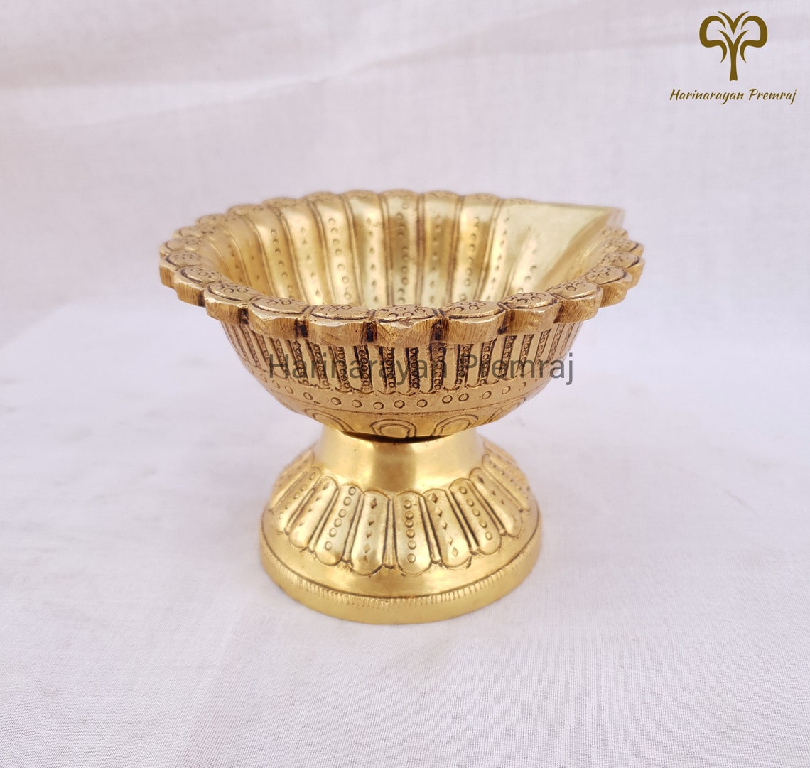 Brass Diya for Puja Temple Decoration, 13CM, Large Diya Stand Oil Lamp ...