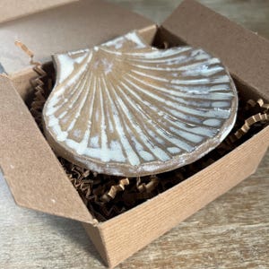 Handmade Ceramic Sea Shell Bowl Scallop Shell Ceramic Ring Dish Trinket ...