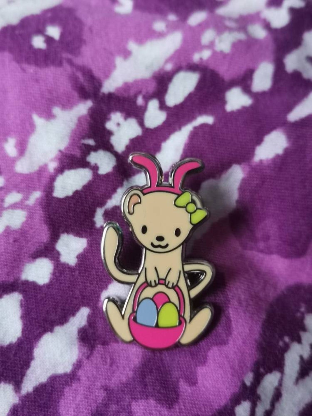 Easter Weasel_hard Enamel Pin Badge_animals_gift_furry_animal - Etsy UK