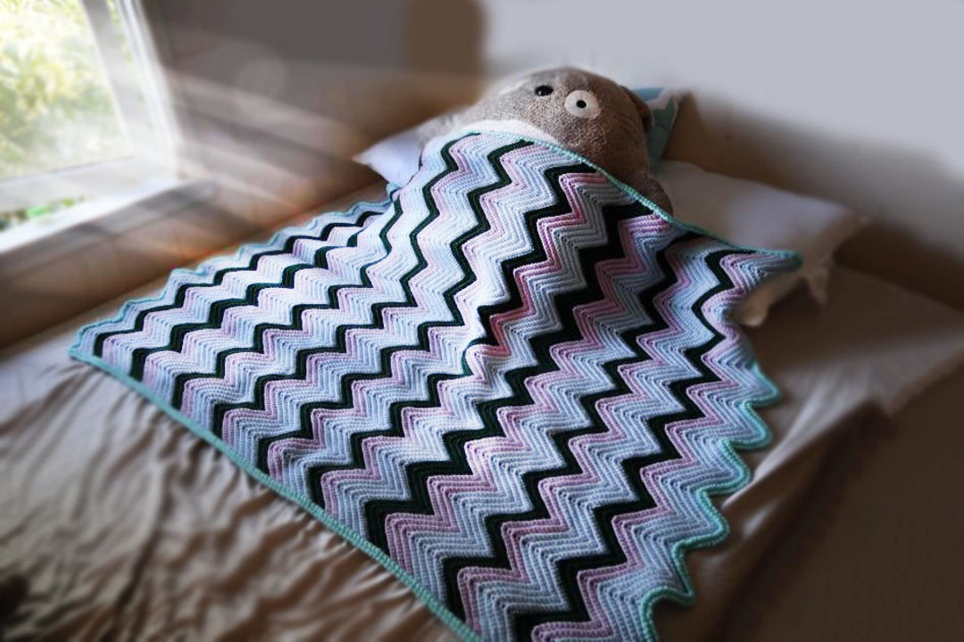 Crocheted Zig-zag Afghan - Etsy