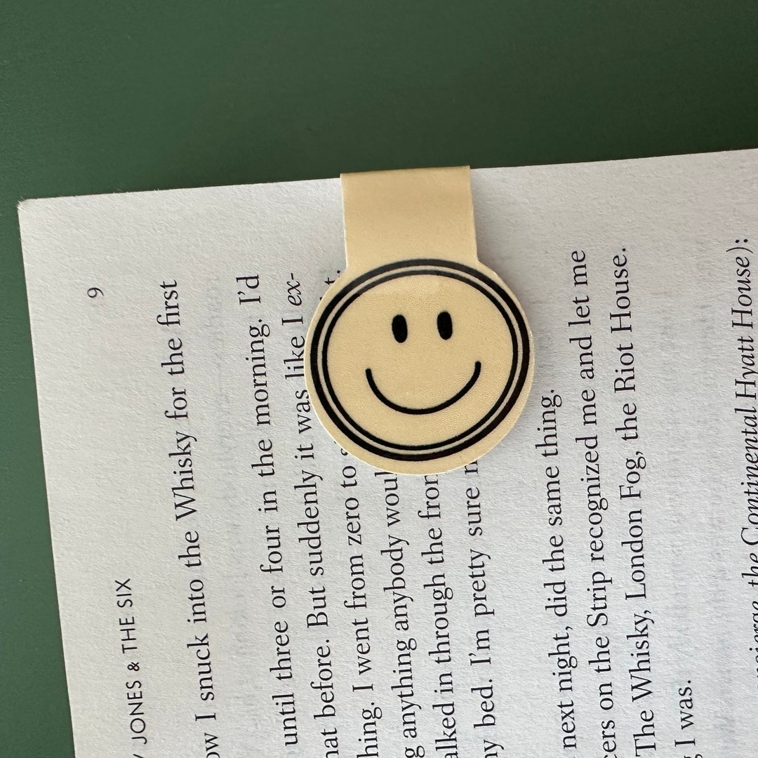 Smiley Face | Magnetic Bookmark | Magnet Bookmarks | Bookmark Magnets ...