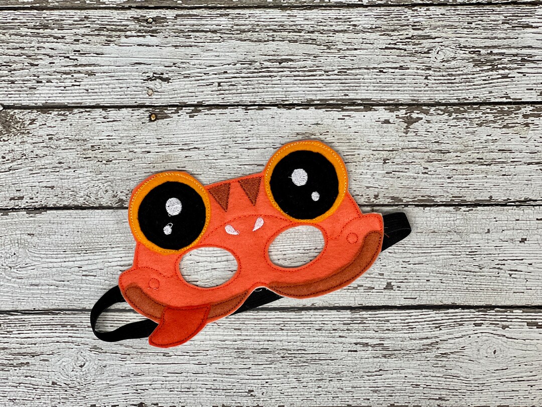 Authentic Eastern Red Spotted Newt Mask and Costume: Ideal Halloween ...