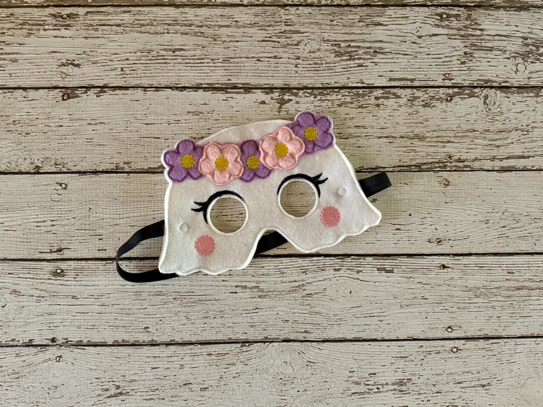 Enchanting Girly Ghost Mask With Flowers - Pretty Halloween Costume ...