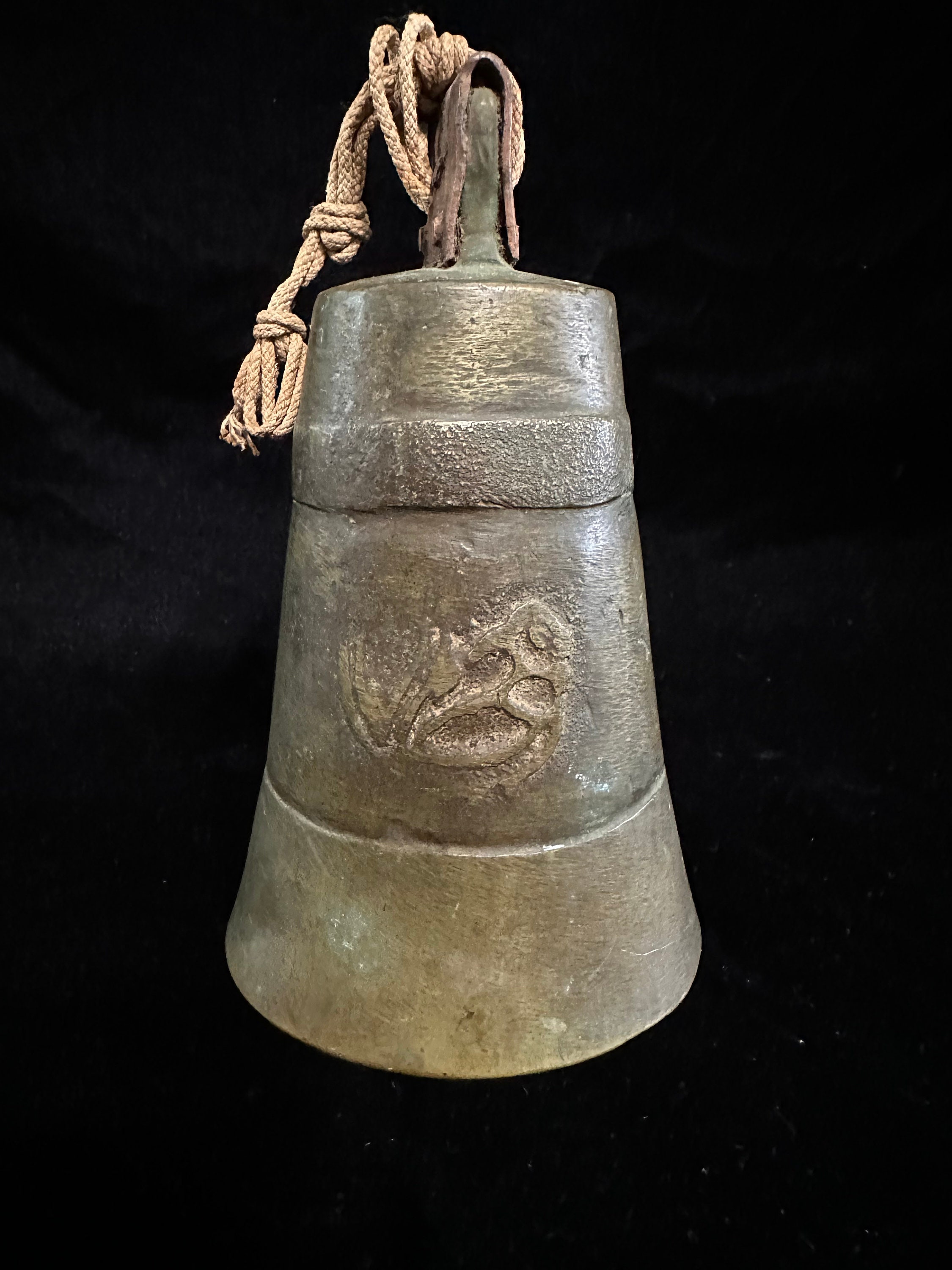 Antique or Vintage Brass Bell With Zoomorphic Figures - Etsy