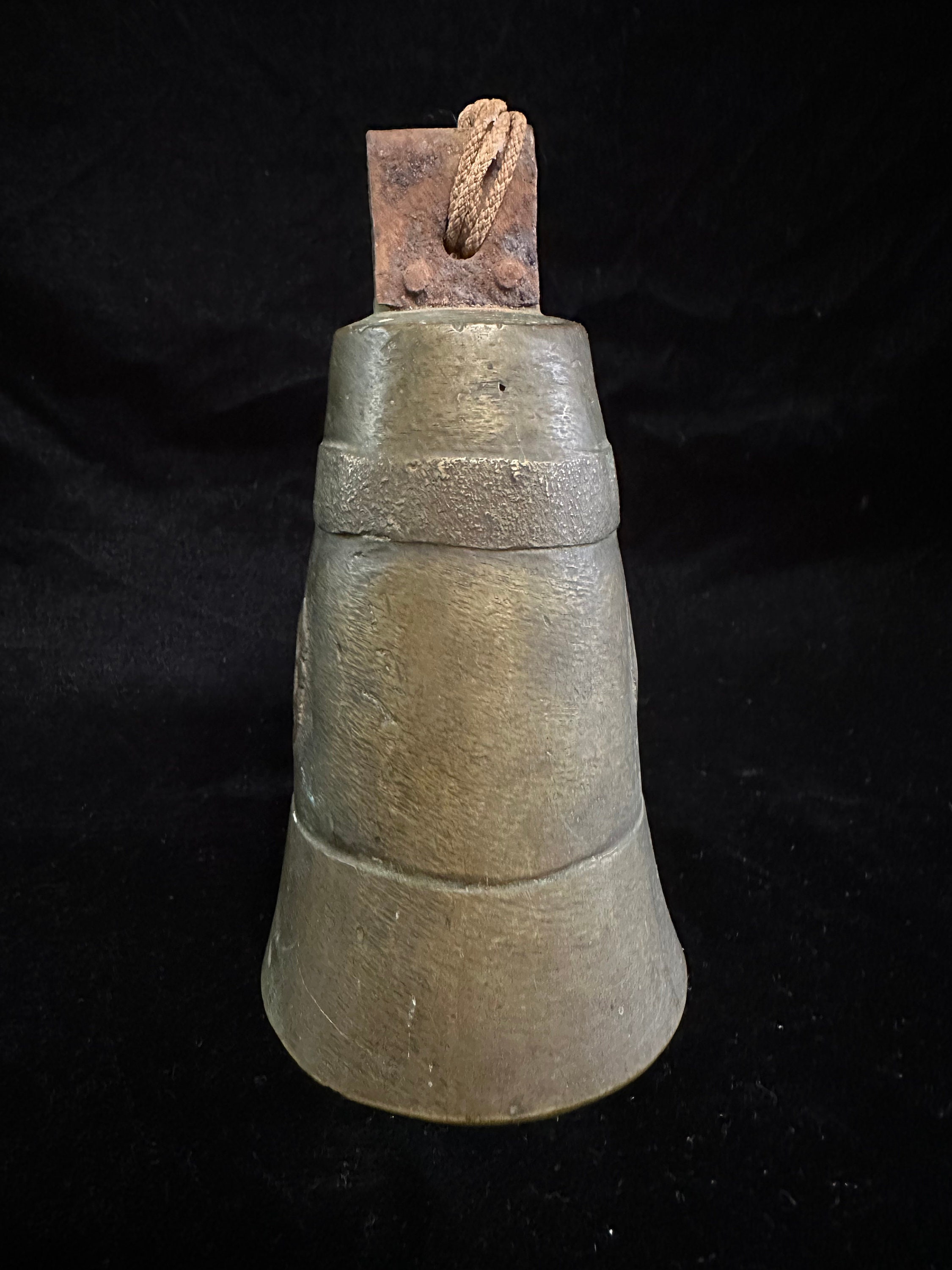 Antique or Vintage Brass Bell With Zoomorphic Figures - Etsy