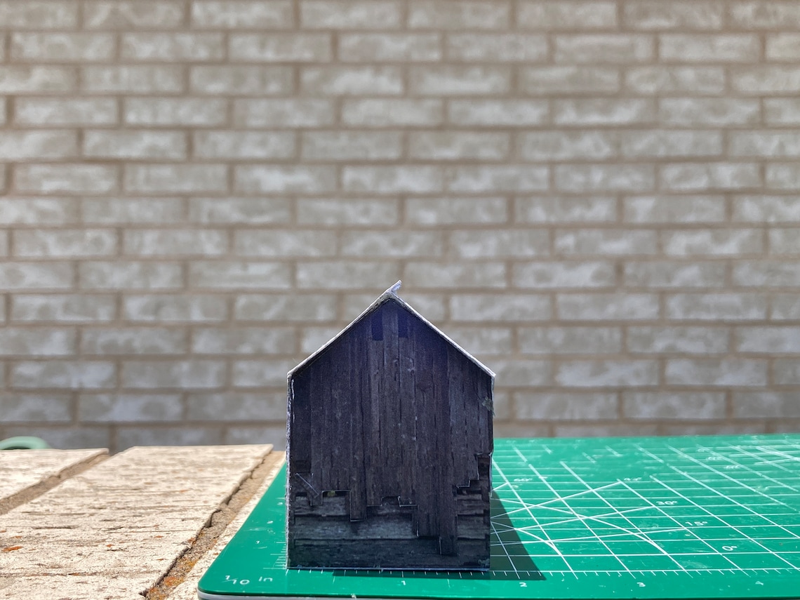 HO Scale Cable Barn, Custom Built From Cardstock for School or History ...