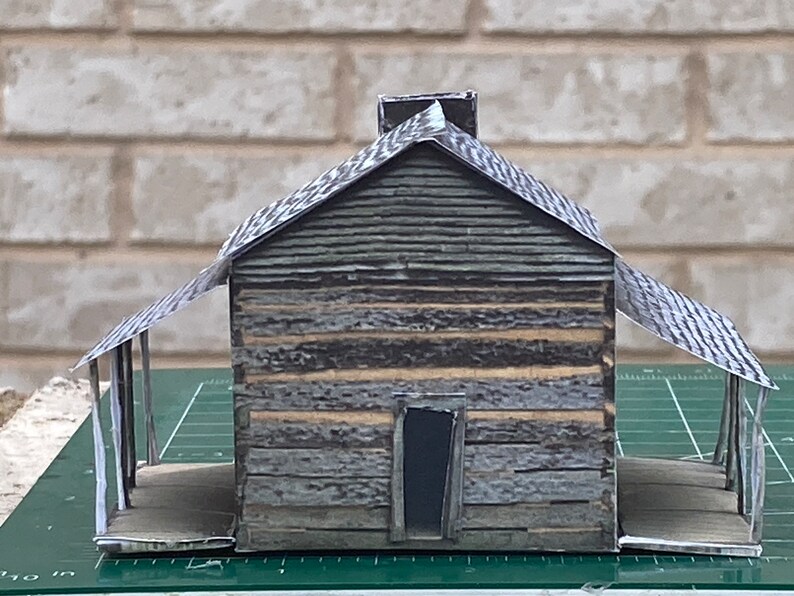 HO Scale 1820s John Olive Cabin: Model Railroad Diorama Display - Etsy