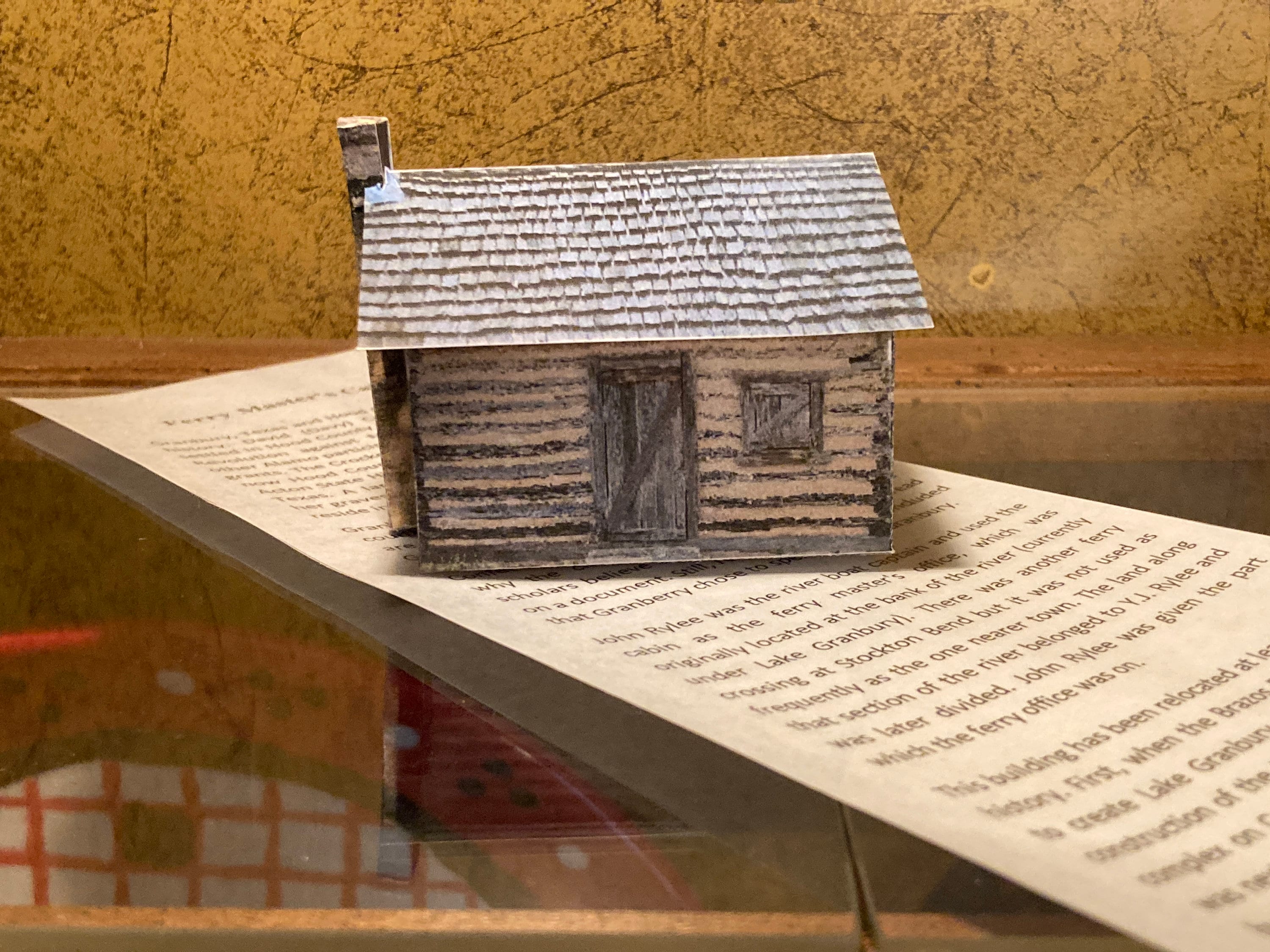 HO Scale Ferry Master's Log Cabin: Old West Miniature Model - Etsy