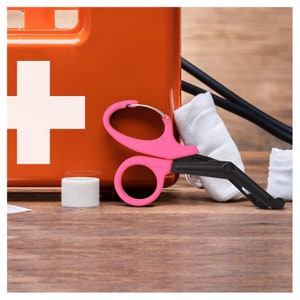 Personalized MEDICAL SCISSORS Bandage Trauma Shears Nurse Nursing ...