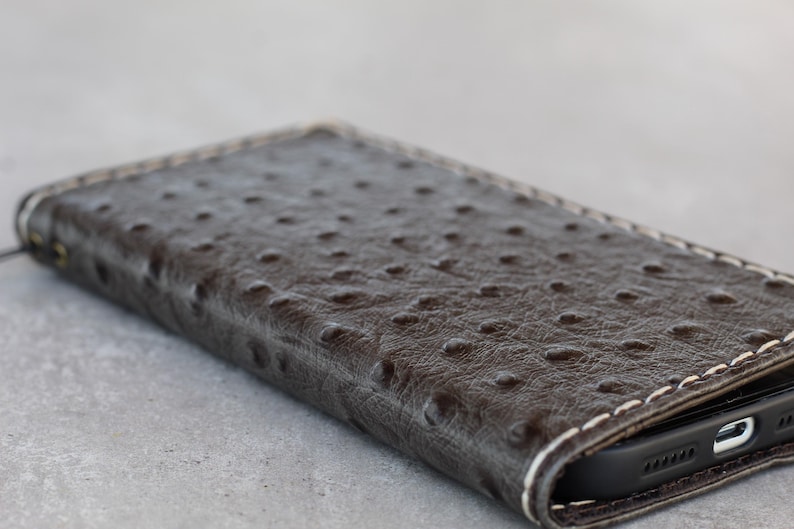 Vintage Grey Ostrich Leather Galaxy Case – Handmade Wallet With White ...