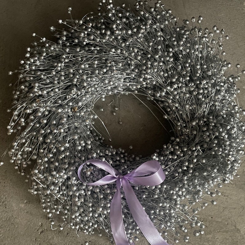 Silver Wreath Wall Art - Etsy UK